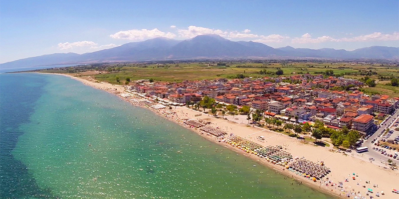 PARALIA KATERINI-VILA VARONOS – Girueta Romanian Explore